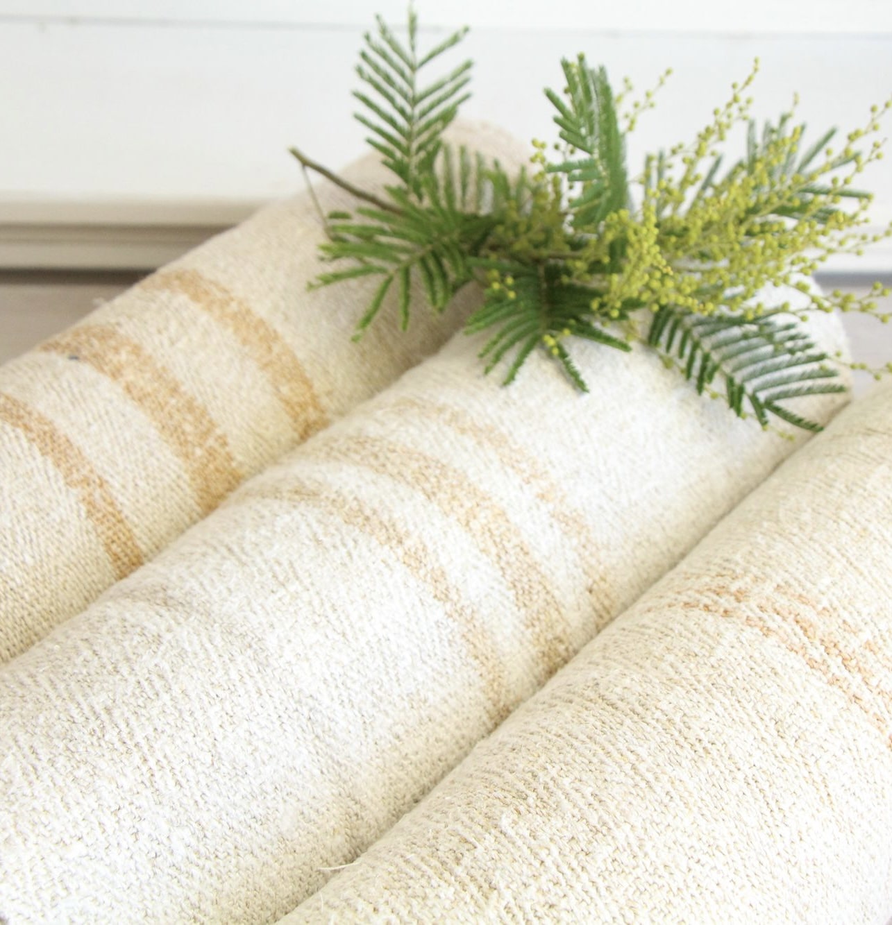 Linen Rolls Archives | Antikes Flucher